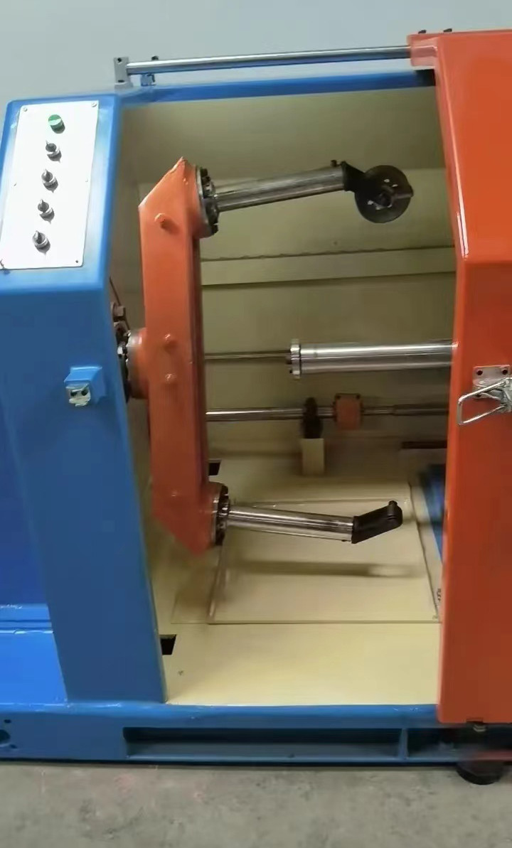 Pneumatic 1000rpm Single Twist Cabling Machine For Data Cable